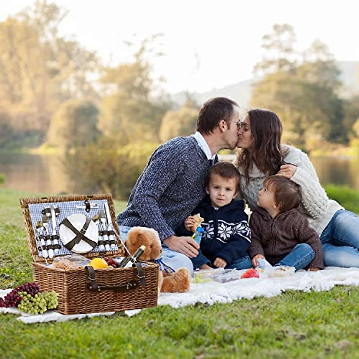 Flexzion Picnic Basket for 4 Person, Rectangular Wicker Picnic Basket Set, Insulated Picnic Case with Waterproof Lining and Blanket, Napkins, Cutlery Set, Wine Glasses, Bottle Opener and Plates