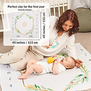 Baby Milestone Blanket | Cotton Muslin Swaddle Blanket | Monthly Photo Mat for Newborn Boy or Girl, Unisex | Frame | Personalised Baby Shower Present for New Mums | Age Mat | Includes Wooden Frames