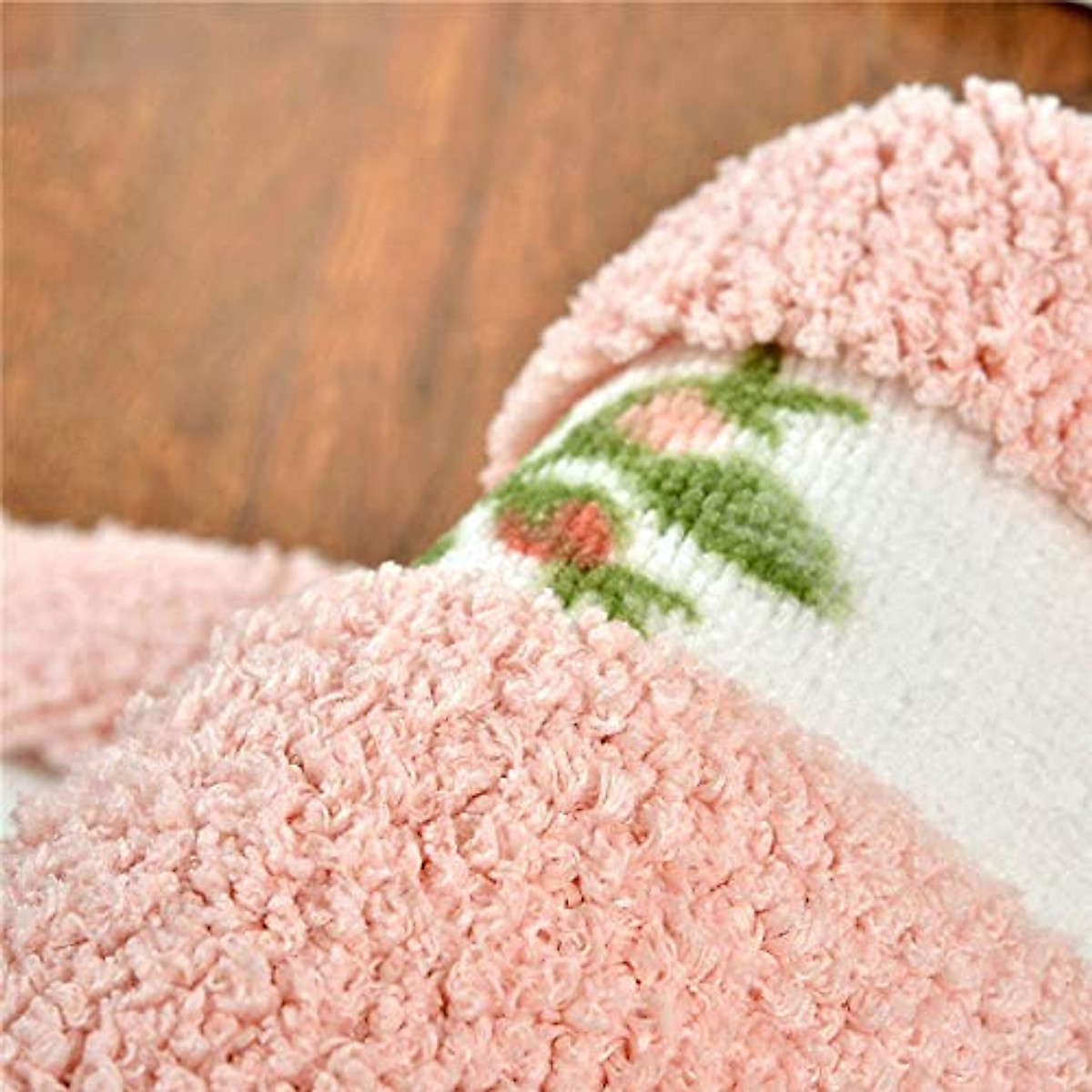 Beautiful Rose Flower Area Rugs for Living Room Bedroom Super Soft Bathroom Rugs Non Slip Door Mat Kitchen Mat 17.71x49.21 Inch