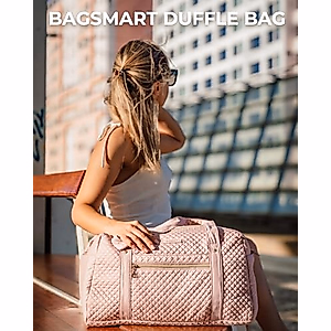 BAGSMART Travel Duffle Bag 31L Quilted Weekender Overnight Bag for Women with Laptop Compartment, Large Carry On Airport Bag with Wet Pocket & Shoe Bag for Business Trips, Sports (Pink)
