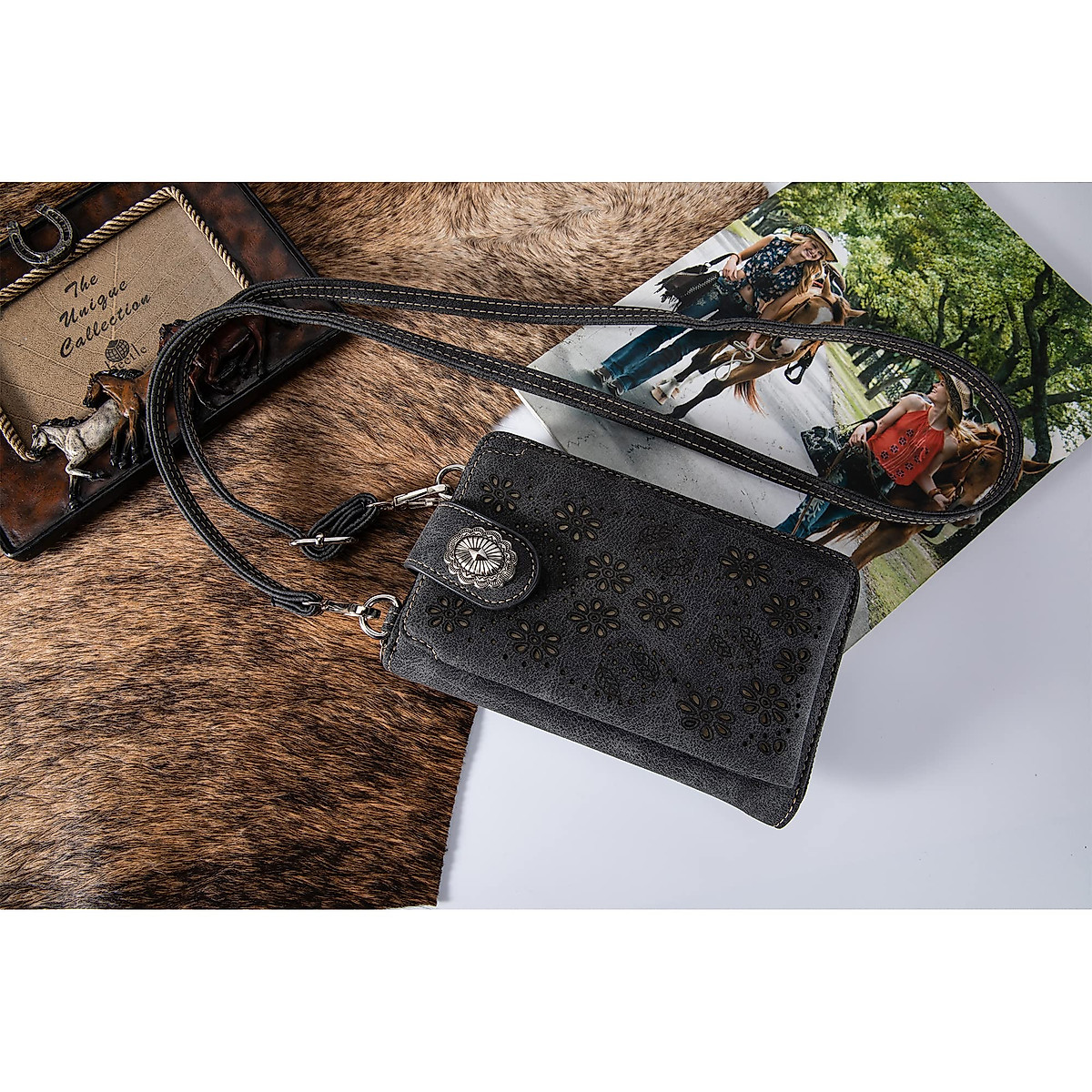 Montana West Crossbody Cell Phone Purse For Women Western Style Cellphone Wallet Bag Travel Size With Strap PHD-120BK