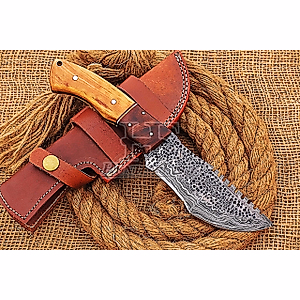 HUNTEX Handmade Exposed Hand-Forged Ladder Pattern Damascus Steel 10 Inch Long Full Tang Oak Wood Handle Razor Sharp Hunting Camping Tracker Knife w/Genuine Leather Pouch