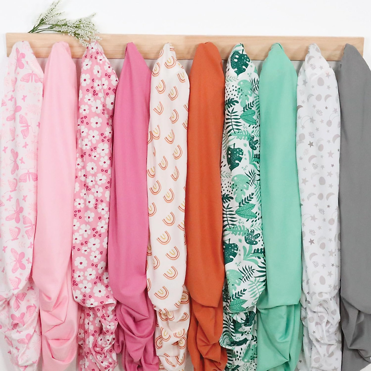 The Peanutshell Grey Moon & Stars Fitted Crib Sheet Set, Unisex 4 Pack Celestial Print, Grey & White