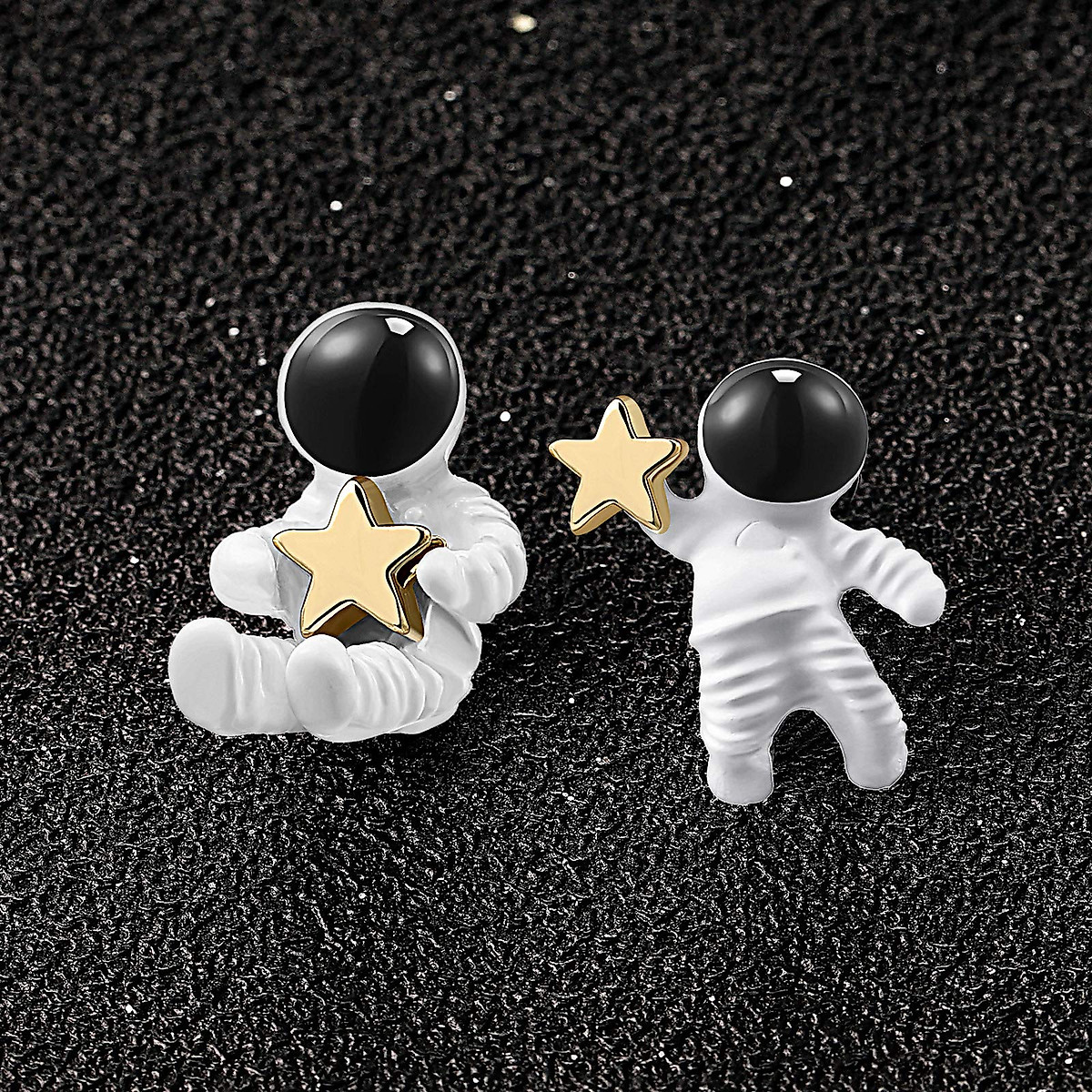 4 Pairs Astronaut Stud Earrings Asymmetric Spaceman Star Moon Earrings Planet Star Stud Dangle Earrings for Women (Cute Style)