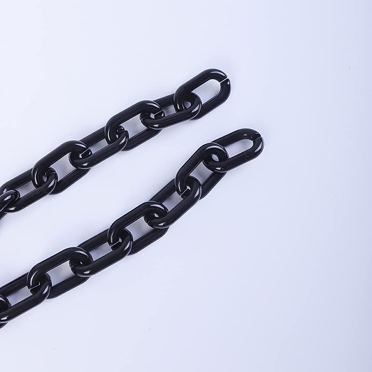 JWICOS Long Acrylic Chunky Necklace for Women Cute Link Paperclip Chain Collar Necklace for Women Gifts (Black)