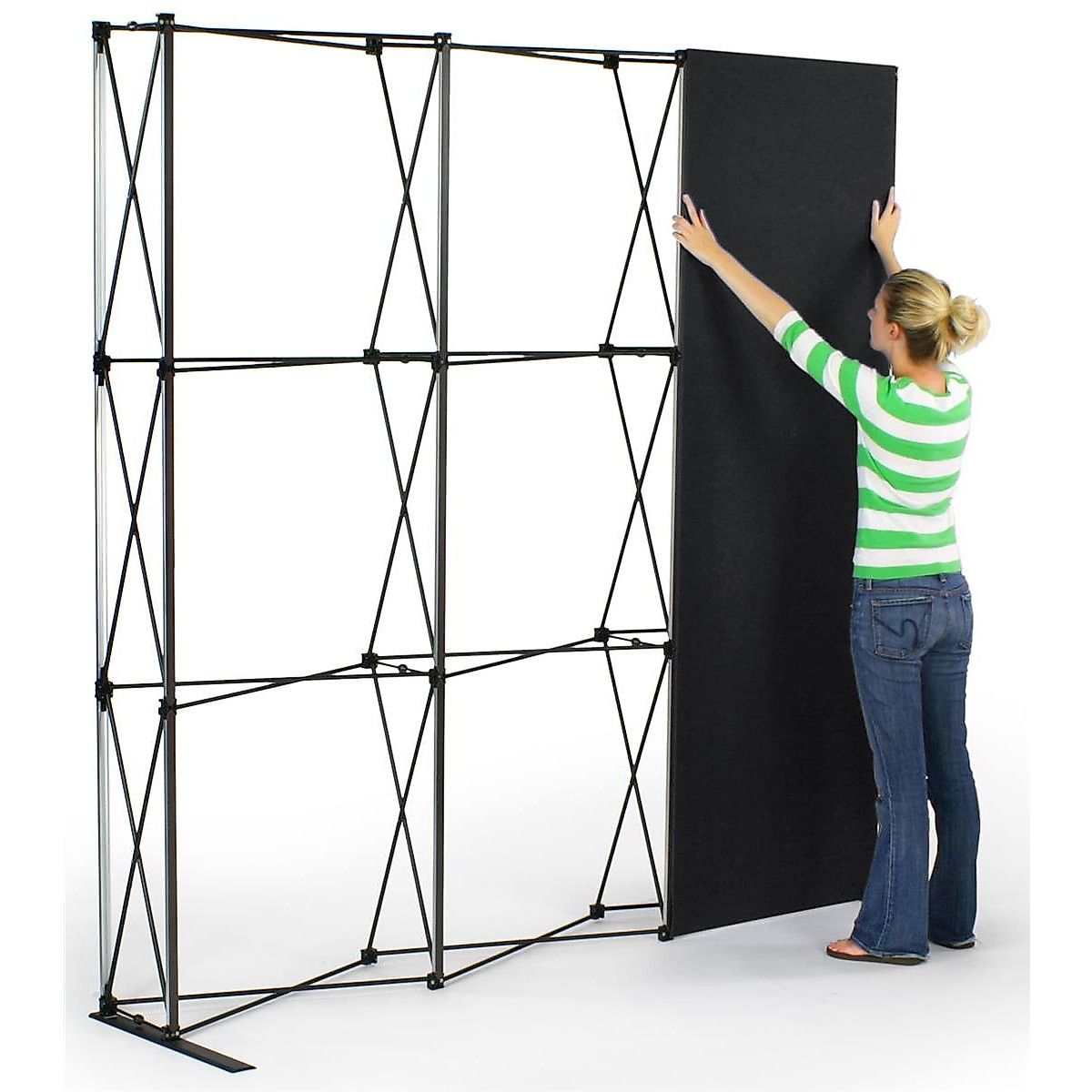 Displays2go Trade Show Display Booth, Straight 88 Inch Wall - Hook & Loop Fabric Panels (TEPUV8KS)