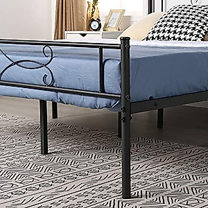VECELO Full Size Bed Frame Metal Platform/Mattress Foundation with headboard Footboard/Steel Slat Support/No Box Spring Needed/Easy Assembly