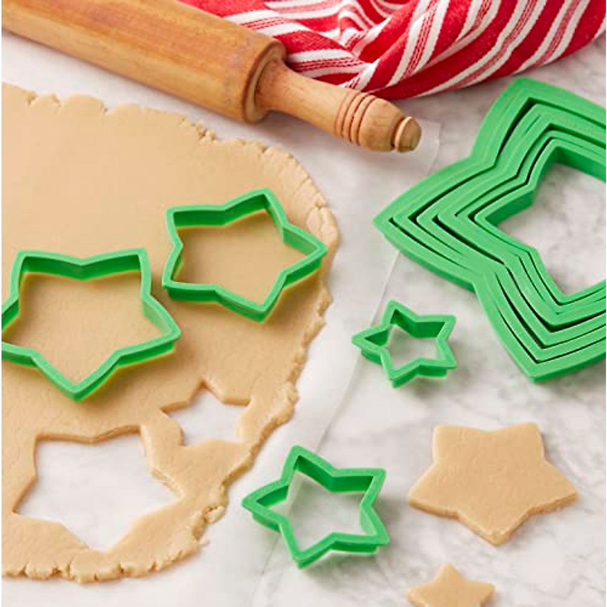 Wilton Gingerbread Cookie Tree Cutter Set
