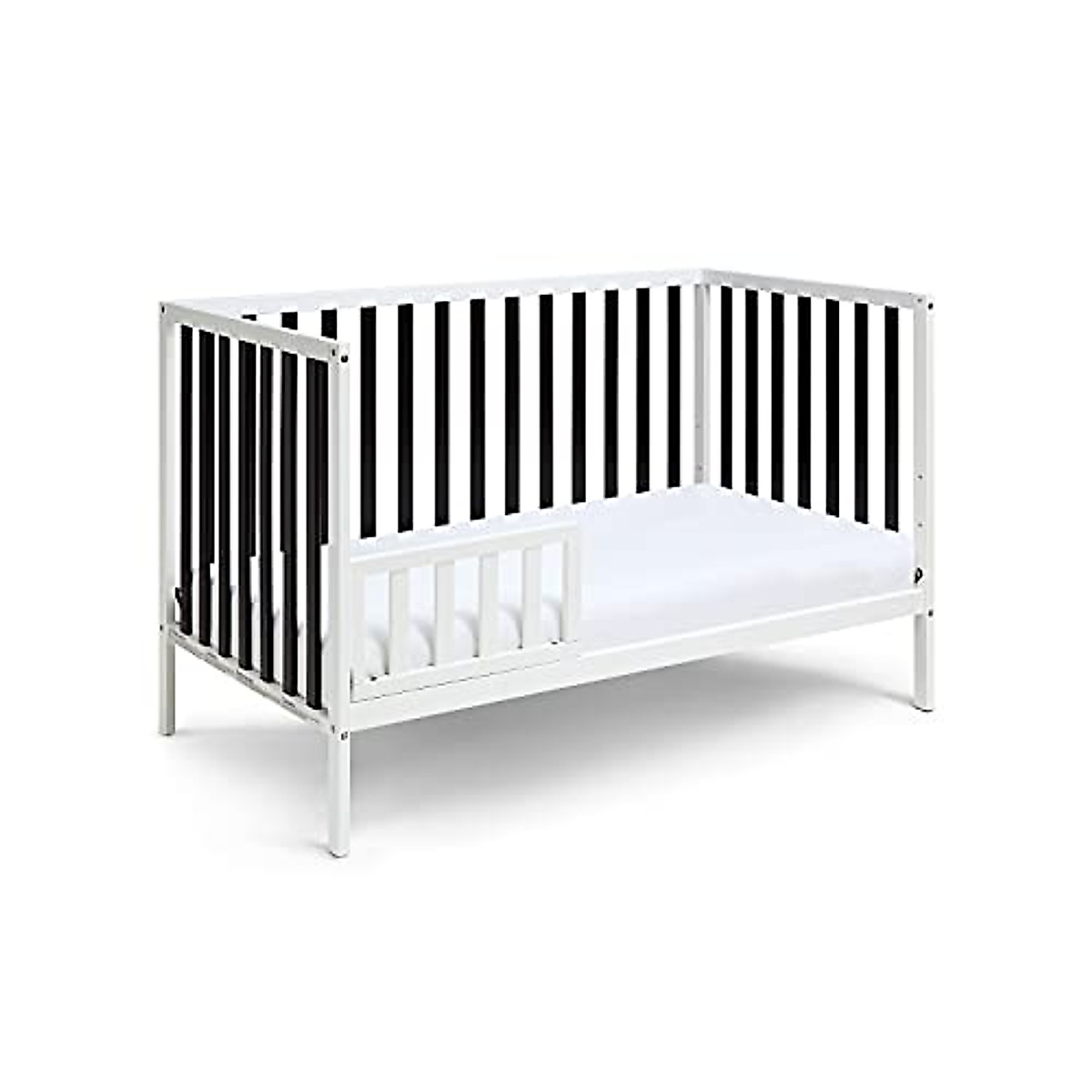 Baby Cache Deux Remi Island 3-in-1 Convertible Crib (Do Re Me) White & Black