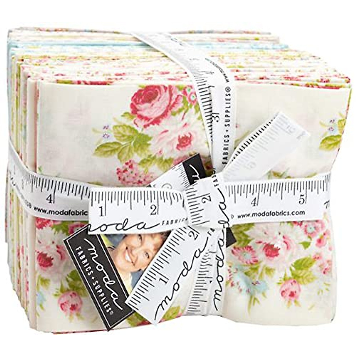 Brenda Riddle Cottage Linen Closet 27 Fat Quarters Moda Fabrics 18730AB