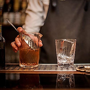 Cocktail Mixing Glass - Bar Mixing Pitcher for Stirring Drinks - 1/4-inch Thick Walls - 17-ounce, 2 Drink Capacity