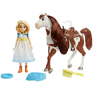 Mattel Spirit Untamed Miradero Festival Abigail Doll (7-in) with Dress, Floral Crown & Boomerang Horse (8-in), Floral Garland, Saddle & Brush, Great Gift for Ages 3 Years Old & Up