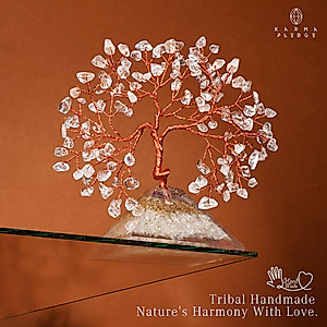 Clear Quartz Crystal Tree Gifts for Women, Pyramid Base 7 Chakra Healing Crystals Tree of Life for Positive Energy, Good Luck, Money, Handmade Feng Shui Decor for Home and Office Desk Decorations