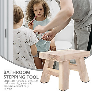 PRETYZOOM Solid Wood Bench Wooden Stools Small Stool Kids Stool Wooden Step Stool Wood Step Stool Wood Stool Wooden Foot Stool Low Stool Small Wooden Stool Wooden Stool for Kids Short Stool