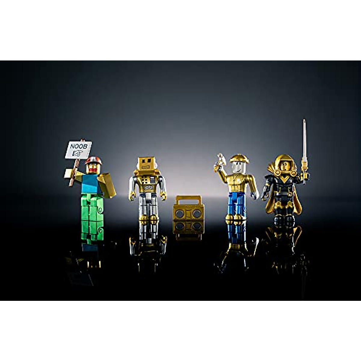 Roblox Action Collection - 15th Anniversary Roblox Icons Gold Collector's Set [Includes Exclusive Virtual Item]