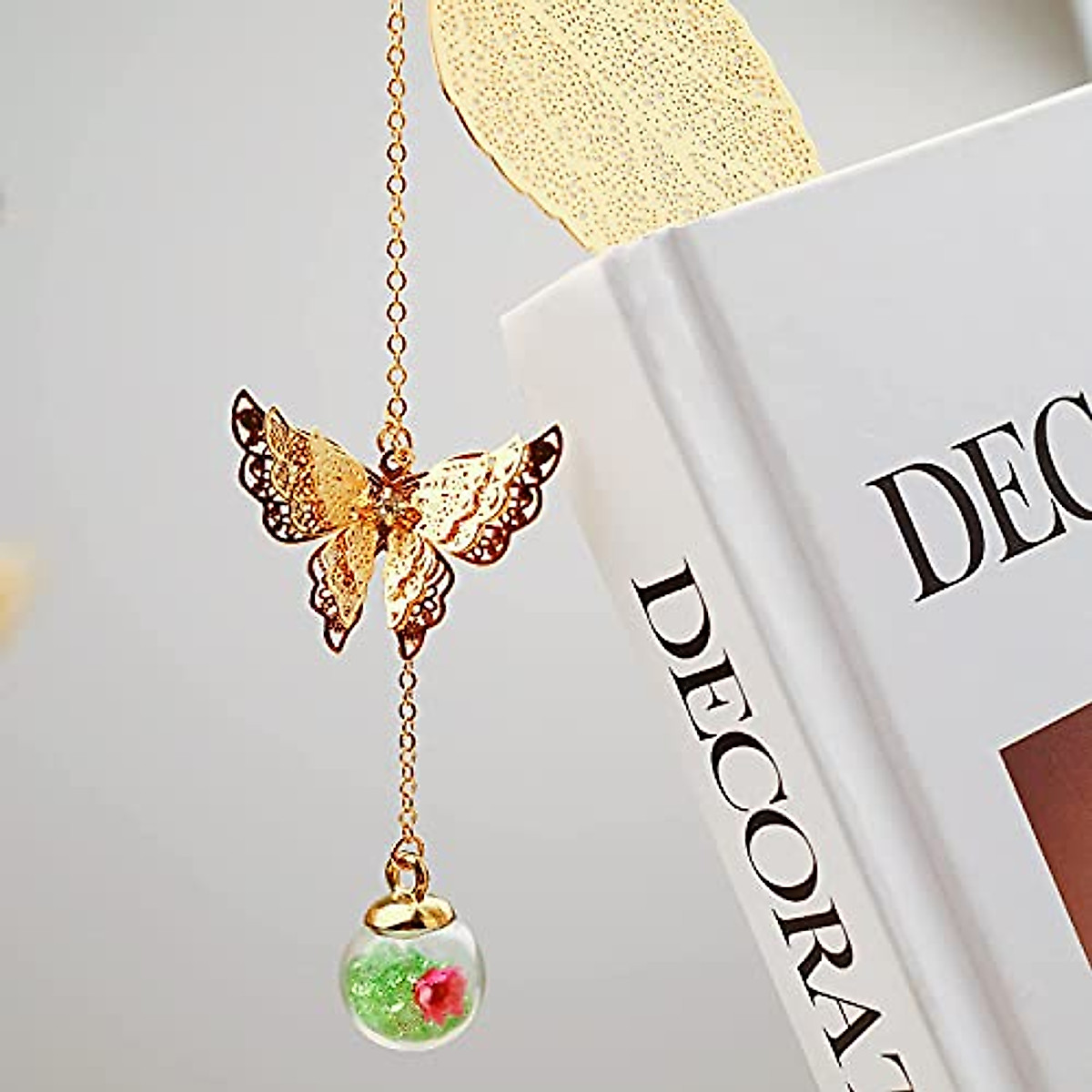 Metal Leaf Bookmark, 3D Butterfly Pendant, 2-Piece Set in Purple and Green, a Gift for Reading Enthusiasts/Ladies/Teachers/Kids.