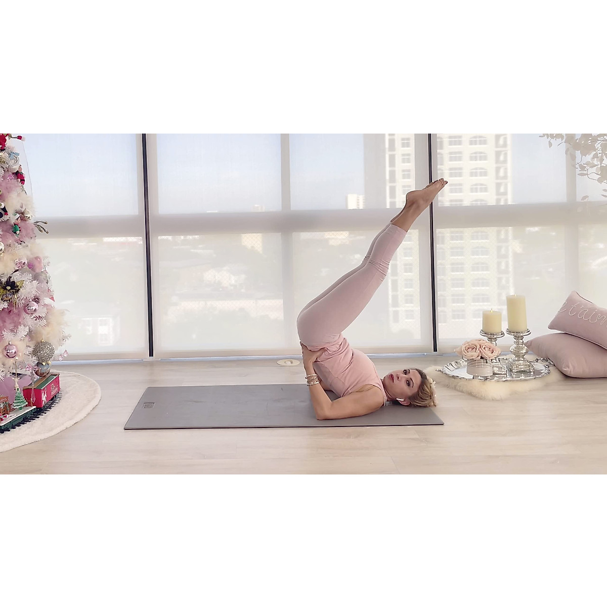 TANGOFLEX: HOLIDAY EDITION - Complete full body, core strength, stretch & cardio workouts