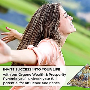 Orgonite Crystal Triple Money Pyramid Energy Generator Promotes Wealth and Prosperity with Green Aventurine, Red Garnet and Citrine – Attract Money and Success with Lucky Orgone Crystals