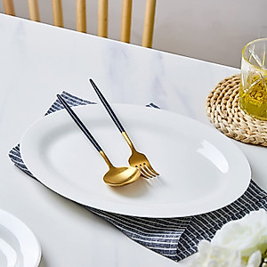 AEEISHOMEREFORM 4 Pack Melamine Oval Platter, 14" x 10" Restaurant Serving Plate Trays Large Dinner Plates for Fish, Steak, Chicken, Barbecue, Party, White (White, 4 PCS)