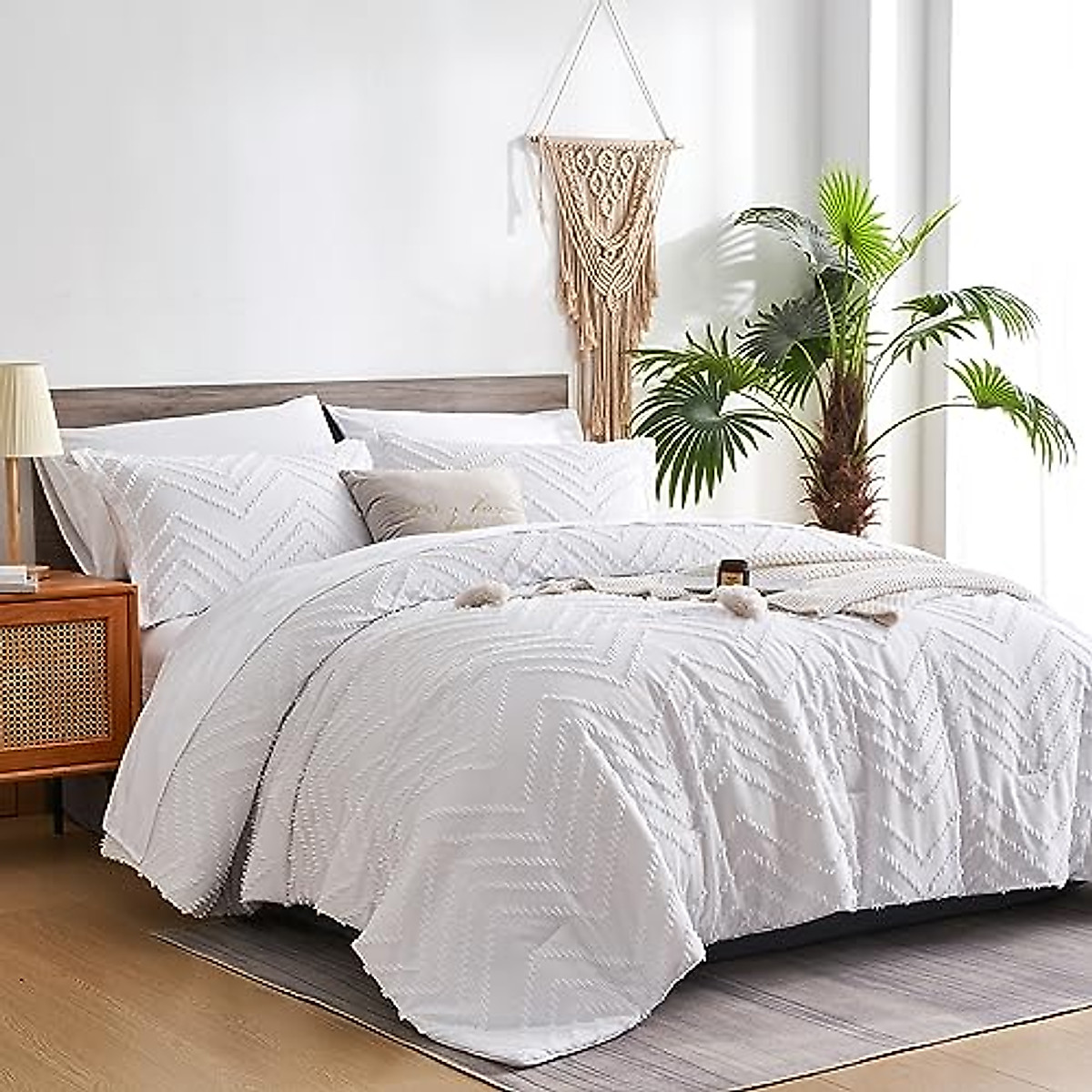FLYMME White Twin Comforter Set with Sheets,Tufted Bed in a Bag 7 Pieces, Chevron Boho Shabby Chic Farmhouse Bedding Set,Soft Microfiber Comforter for All Season（White,68”*86”）