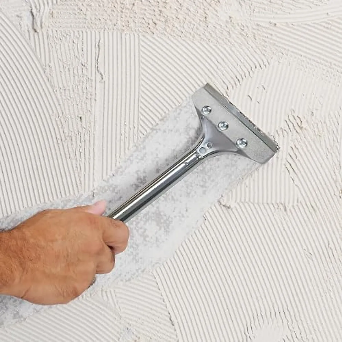 ROBERTS 4" Wide Floor and Wall Scraper and Stripper with 12" Handle