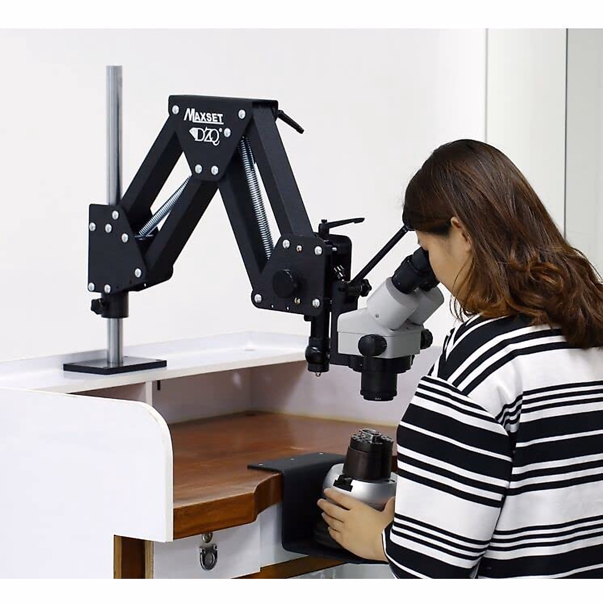 DZQ Micro Inlaid Mirror 7X-45X Multi-Directional Microscope Set Working Distance 3.7-11.8 inch Micro-Setting Microscope Spring Bracket with Ring Light and 3inch Ball Vise(360°Rotation)