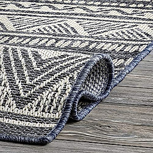 nuLOOM Charter Striped Tribal Indoor/Outdoor Area Rug, 6' 7" x 9', Grey
