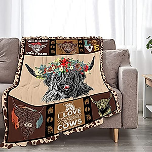 Highland Cow Throw Blanket Gifts for Women Adults Highland Cattle Animal Print Blanket Ultra Soft Cozy Plush Fleece Warm Lightweight Blanket for Living Room Couch Bed Dorm Chair Sofa Decor 40''X50''