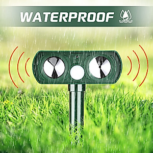 Pblovylu Pack of 4 Ultrasonic Animal Repellent Outdoor Solar Animal Repeller Deer Repellent Devices with Motion Sensor Animal Deterrent to Repel Cat Deer Squirrel Rabbit Dog Skunk for Yard Lawn