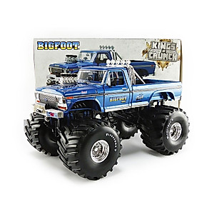 Kings of Crunch - Bigfoot #1-1974 Ford F-250 Diecast Monster Truck with 66-Inch Tires in 1:18 Scale