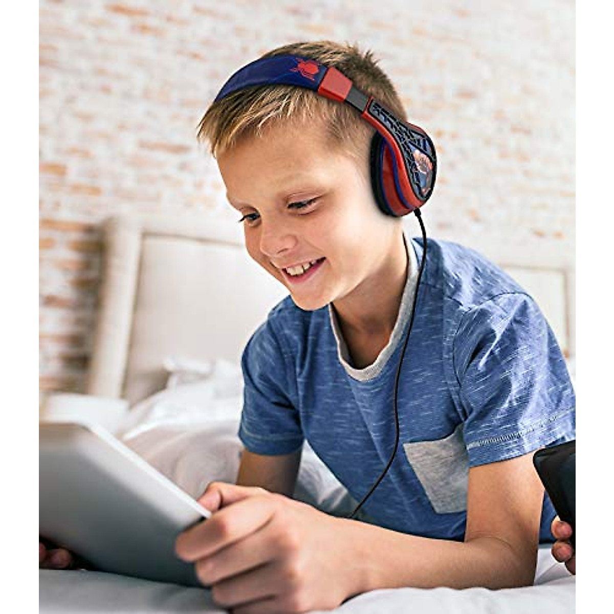 Spider Man Kids Headphones, Adjustable Headband, Stereo Sound, 3.5Mm Jack, Wired Headphones for Kids, Tangle-Free, Volume Control, Foldable, Childrens Headphones Over Ear for School Home, Travel