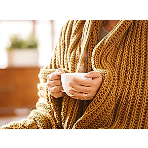 Chanasya Chunky Knit Fluffy Gold Yellow Throw Blanket - Contemporary Textured Super Soft Warm Cozy Plush Lightweight Acrylic Knitted Blanket for Couch Bed Sofa Chair Cover Living Bed Room - Golden