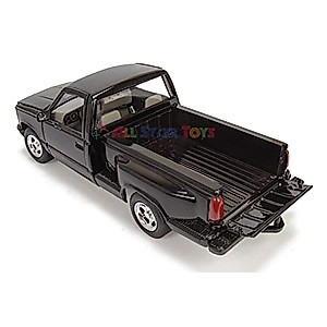 Motormax 1992 GMC Sierra GT Pickup Truck 1/24 Diecast Model Car Black 73204