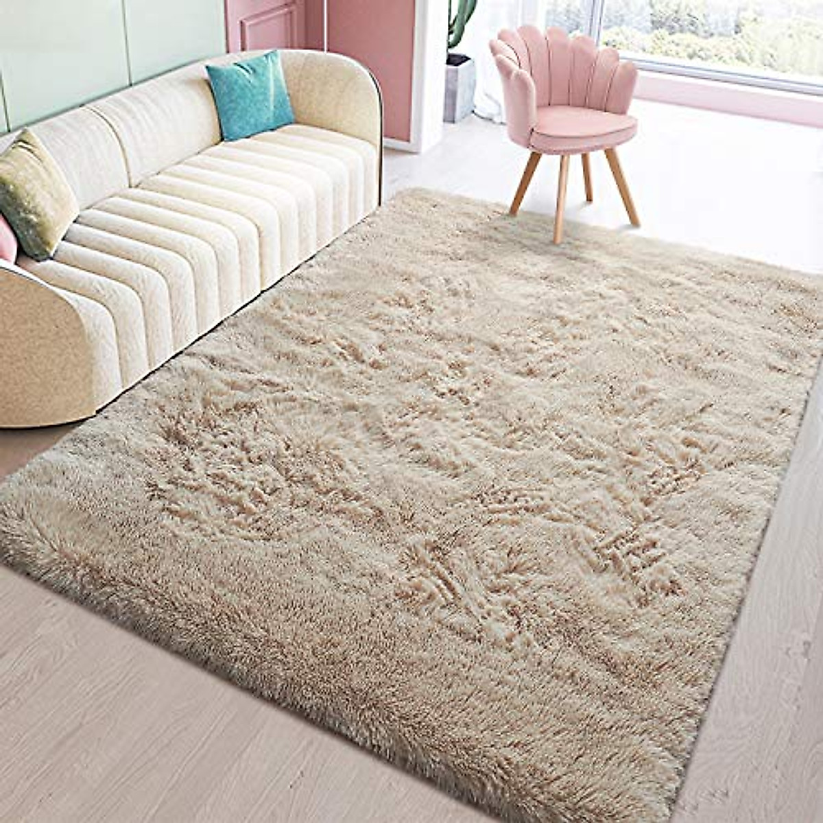 Toneed Fluffy Bedroom Rug, 4 x 6 Feet Shaggy Area Rug Modern Furry Rug Plush Fuzzy Carpet for Living Room Drom Kids Room Nursery Kindergarten Home Decorative, Beige