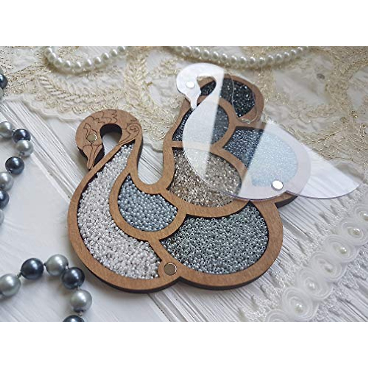 Bead Organizer (Swan)