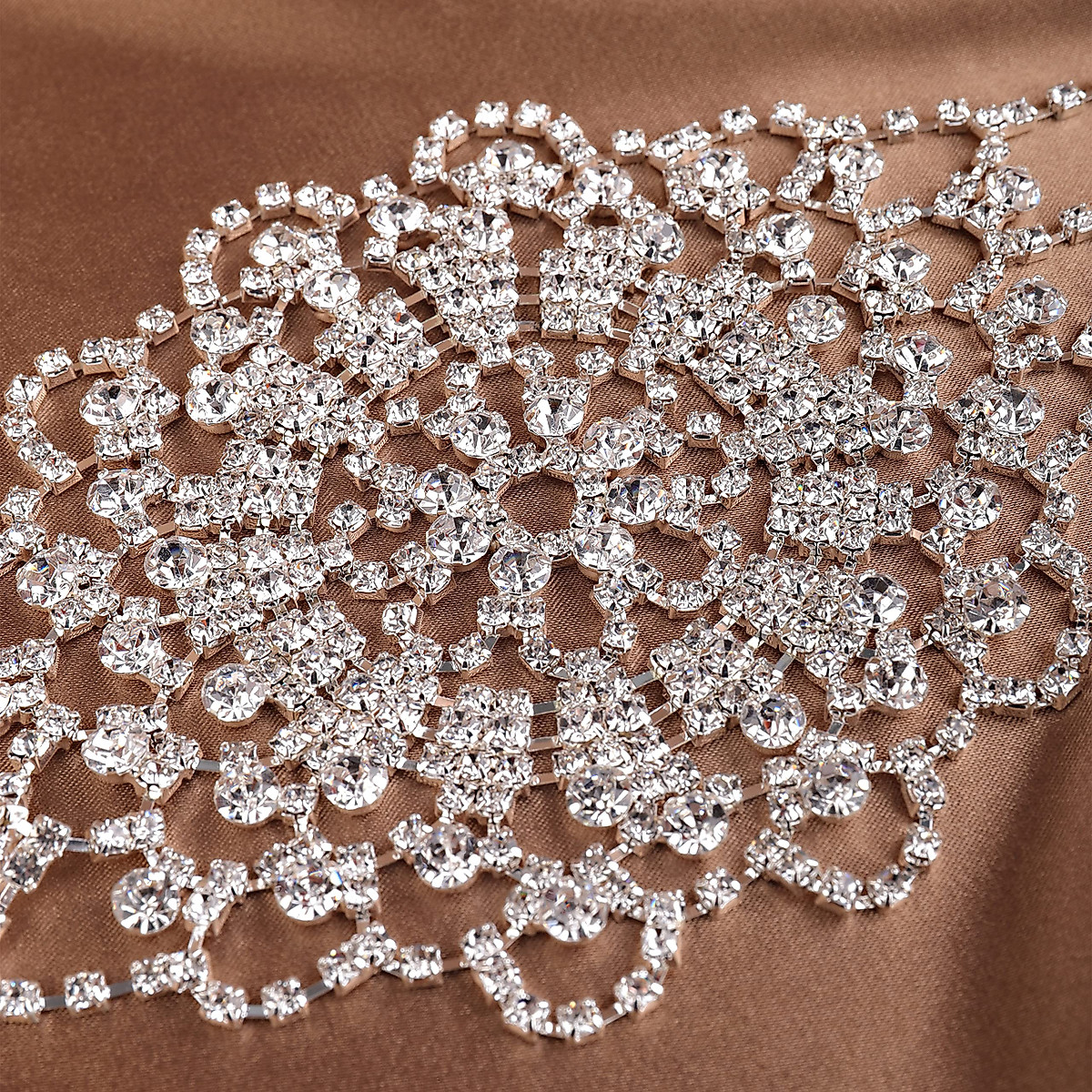 YERTTER Elegant Rhinestone Bridal Slave Chain Link Bracelet Silver Gold Crystal Wedding Hand Harness Bangle Finger Rings Adjustable Hand Jewelry Accessories for Women and Girls