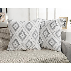 NUYECY Faux Fur Boho Throw Pillow Covers 20 x 20 Light Grey,Super Soft Plush Decorative Checkerboard Pattern Neutral Fur Square Pillow Cover Pillowcase Cushion Covers for Sofa Couch Bed Farmhouse