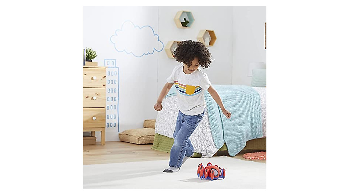 Trace-E Bot: Sound-Activated Spider Toy for Kids