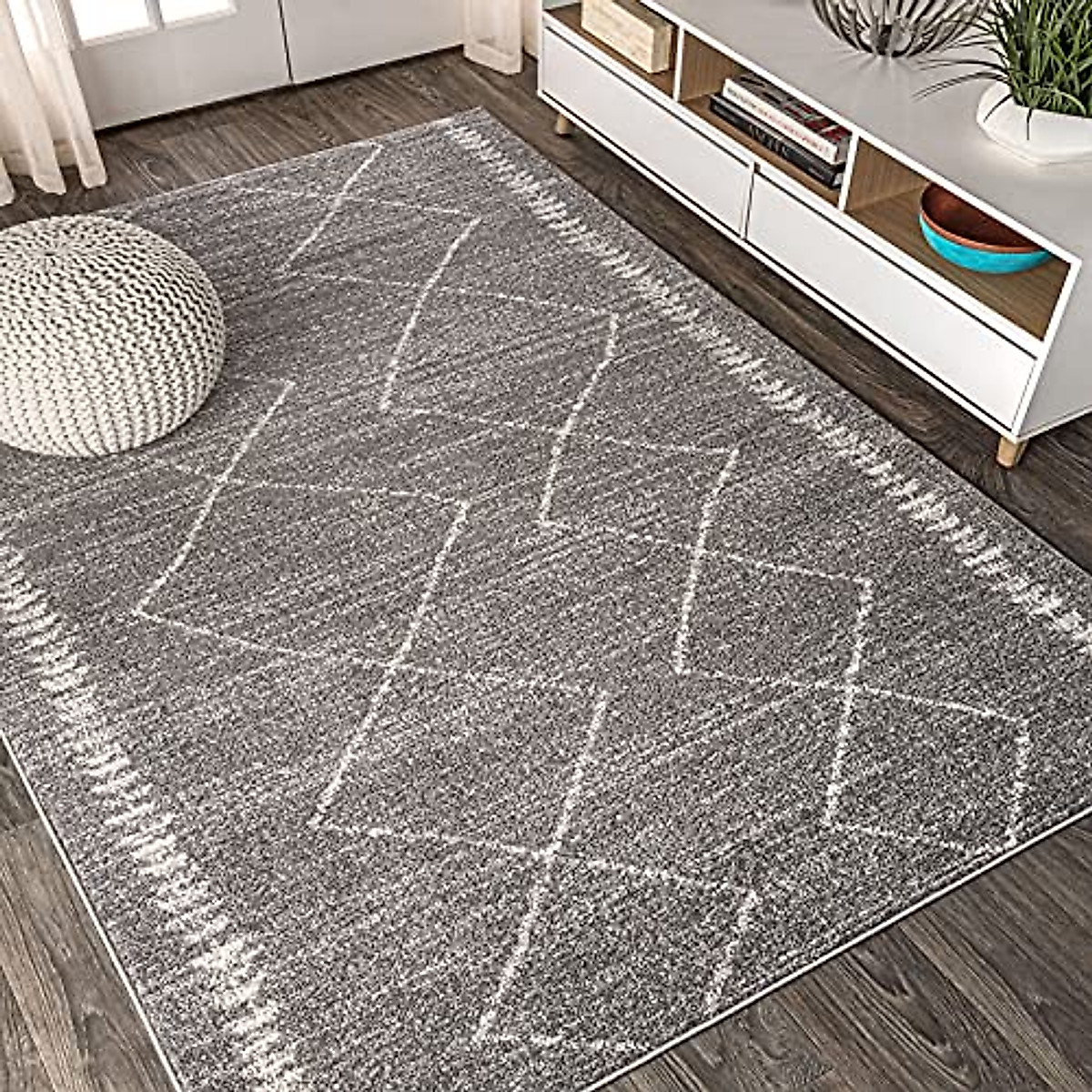 JONATHAN Y MOH203C-8 Zaina Moroccan Beni Souk Indoor Farmhouse Area-Rug Bohemian Minimalistic Geometric Easy-Cleaning Bedroom Kitchen Living Room Non Shedding, 8 X 10, Gray,Cream