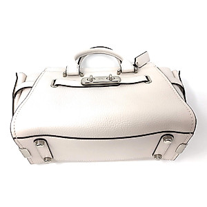 Coach Swagger Carryall 27 in Pebble Leather (SV/CHALK)