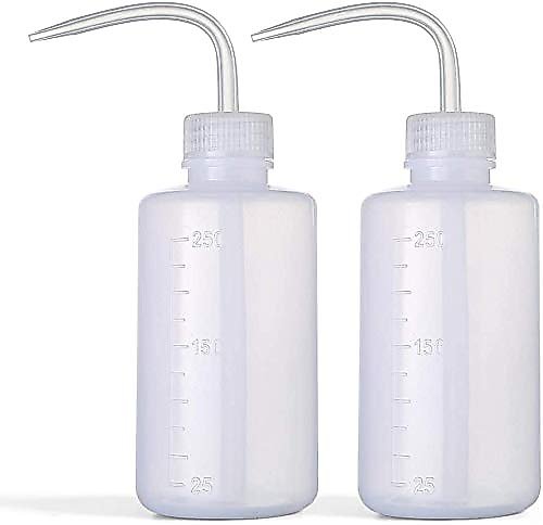 Hatonseyan Wash Bottles - 2pcs 250ml Safety Wash Bottle Watering Tools, Economy Plastic Squeeze Bottle for Medical Label Tattoo Supplies Green Soap Cleaning Washing Bottle