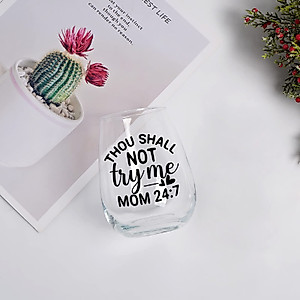 Futtumy Mom Gift, Thou Shall Not Try Me Mom Stemless Wine Glass 15oz, Funny Wine Glass for Women Mom Mother, Special Wine Gift for Mother’s Day Birthday Christmas