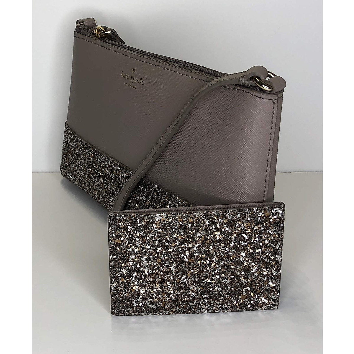 Kate Spade New York Greta Court Ramey WKRU5693 bundled with matching Graham Card Case Wallet WLRU5200 (City Scape)