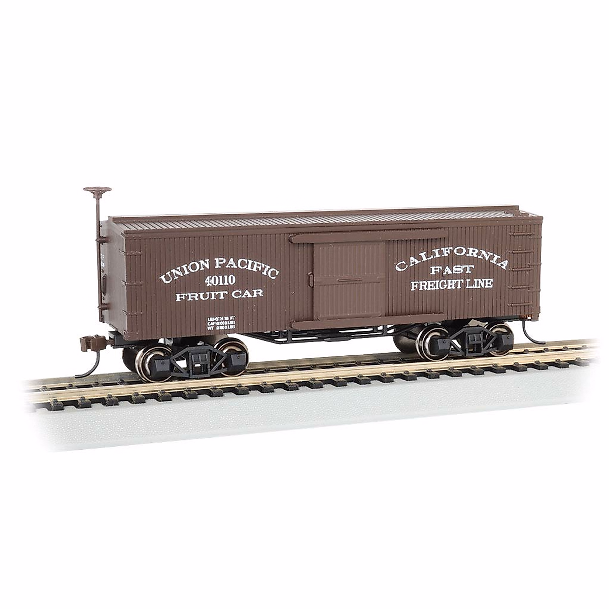 Old-Time Box Car - Union Pacific Fruit Car - HO Scale