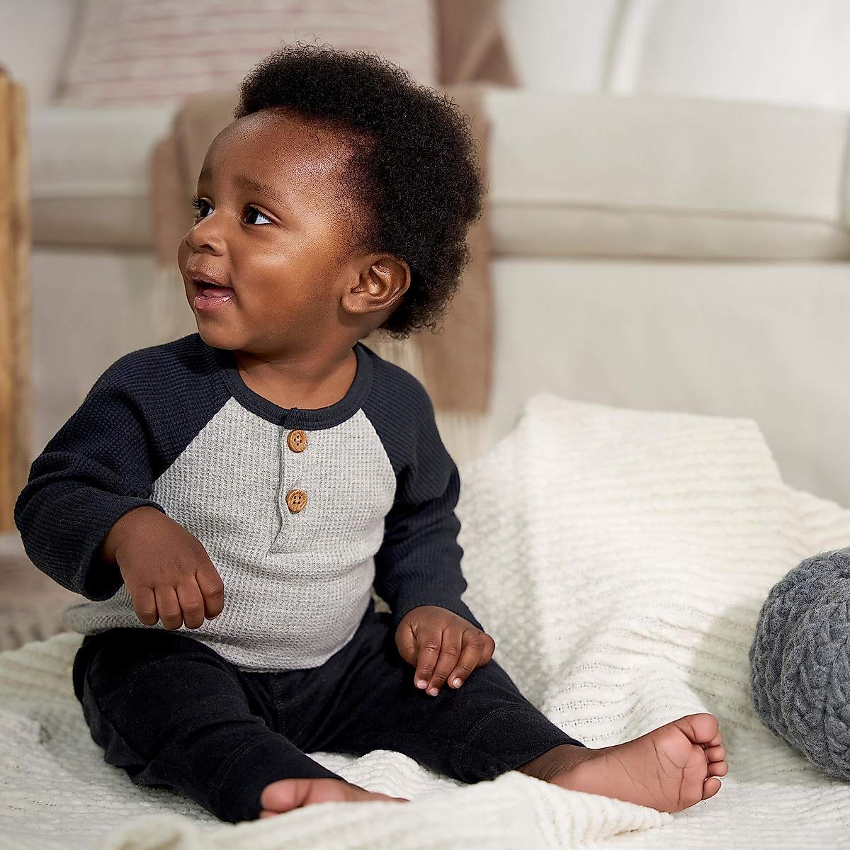 Gerber Baby Boy's 2-Pack Long Sleeve Henley Onesies, Blue and Ivory