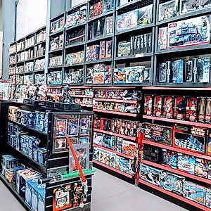 Diamond Select Toys Marvel Gallery: Avengers Infinity War Movie Black Widow PVC Diorama Figure