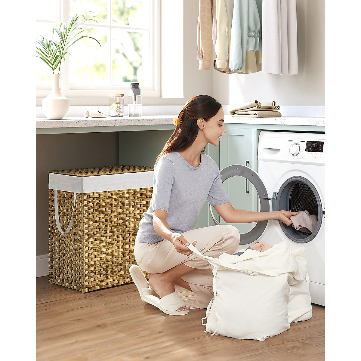 SONGMICS Laundry Hamper with Lid, 110L Clothes Hamper with 2 Removable Liner Bags, 6 Mesh Bags, Wicker Laundry Basket, Double Laundry Hamper for Bathroom, 13 x 22.4 x 23.6 Inches, Natural ULCB52NL