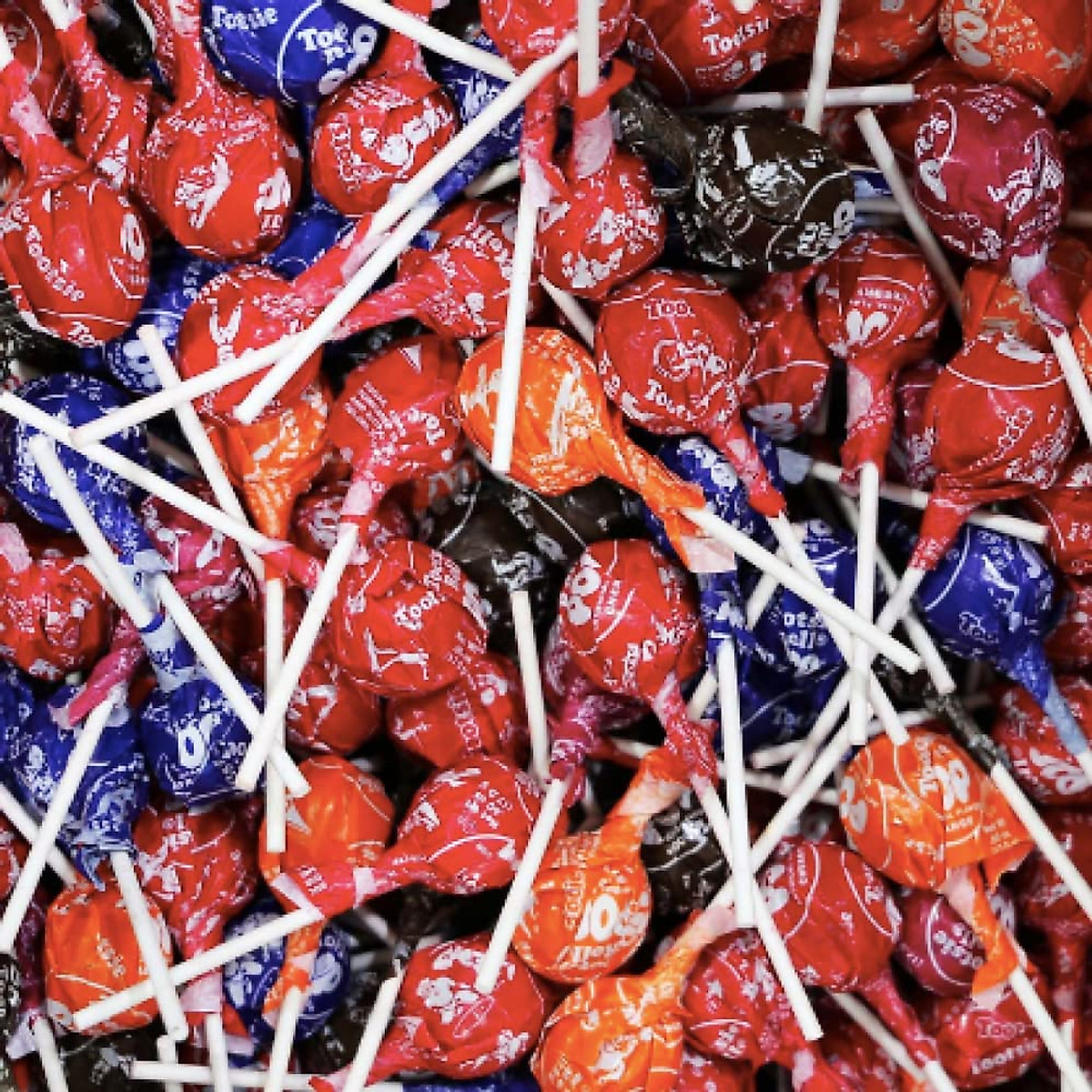 Tootsie Pop Lollipop 5-Flavors Hard Candy Outside with Chewy Tootsie Roll Center Bulk (3 Pound)