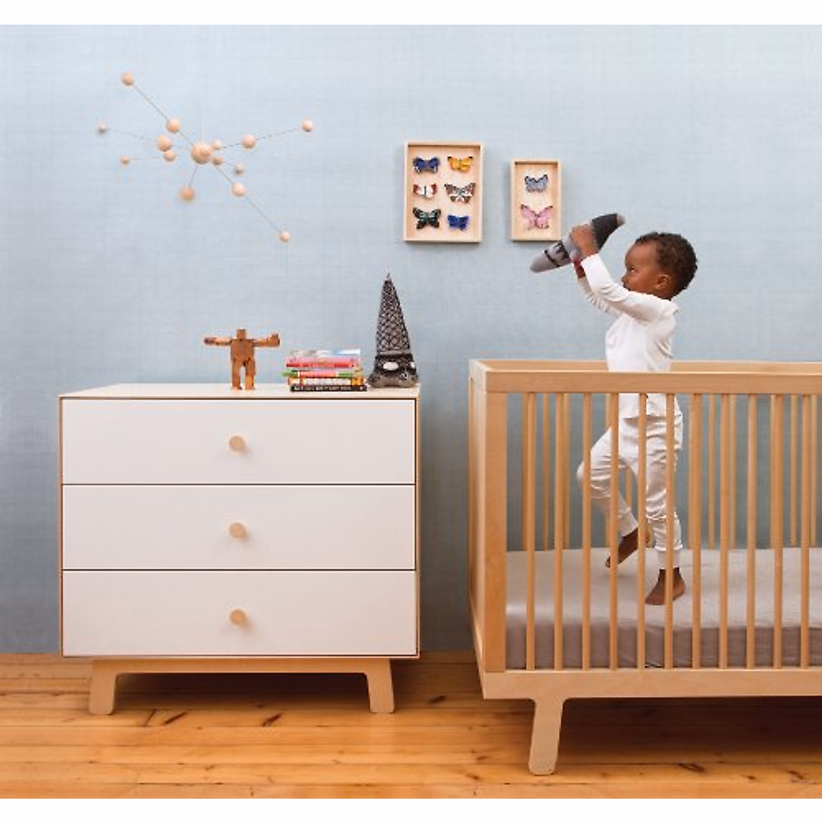 OEUF Merlin 3 Dresser with Sparrow Base in White