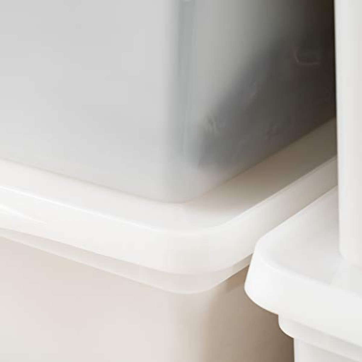 IRIS USA 68 Qt. Plastic Storage Container Bin with Latching Lid, 6 Pack, Stackable Nestable Box Tote Closet Organization School Art Supplies Towels Blankets Comforters Sleeping Bags - Pearl